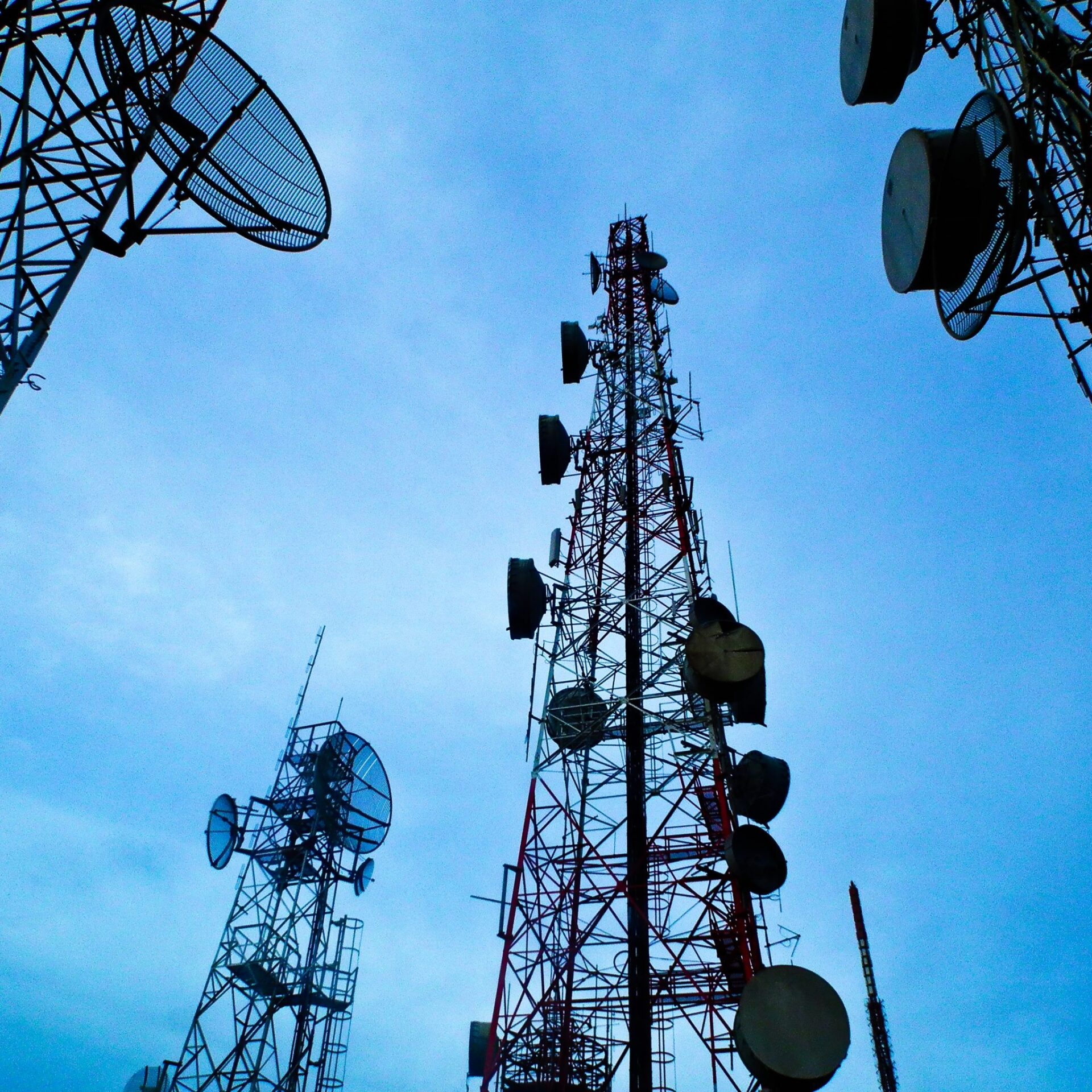 Tower and infrastructure news: smart equipment for climbers