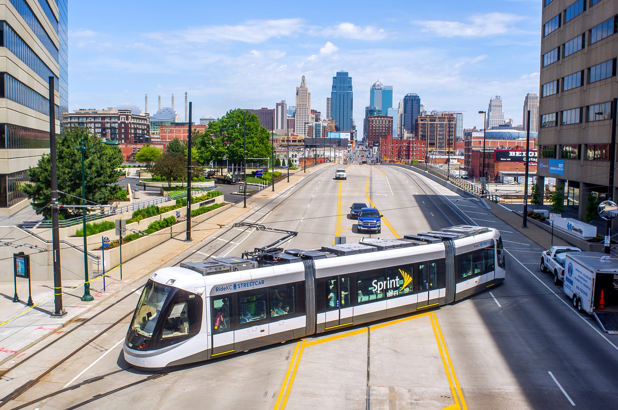 Reader Forum: Building smart cities begins with transportation ...