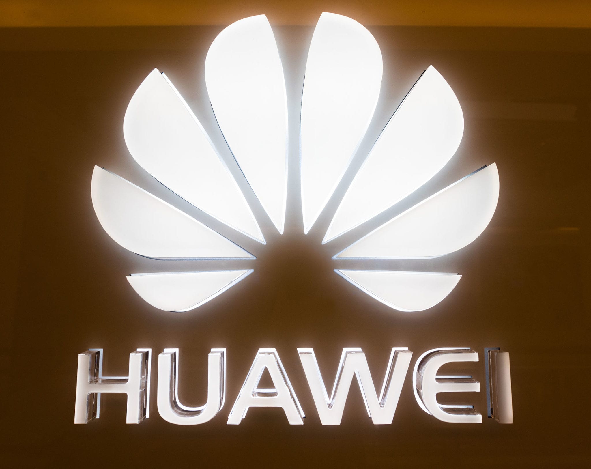 Huawei explores robots-as-a-service for smart manufacturing