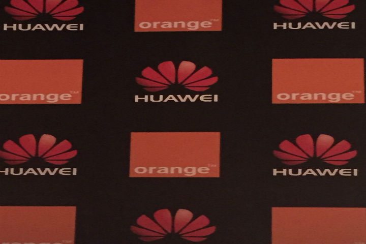 Orange, Huawei target verticals with public cloud services