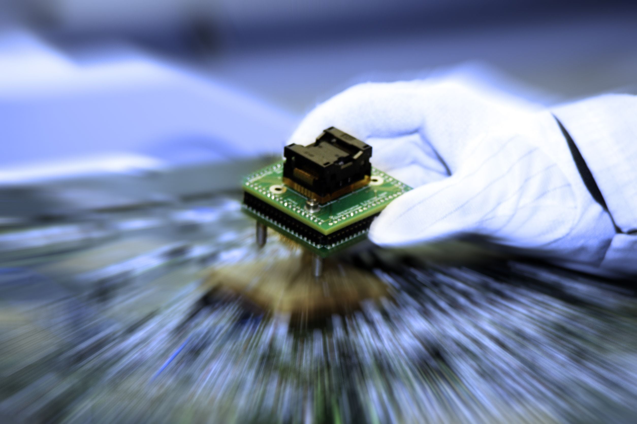 Edge virtualization: Overcoming deployment hurdles - RCR Wireless News