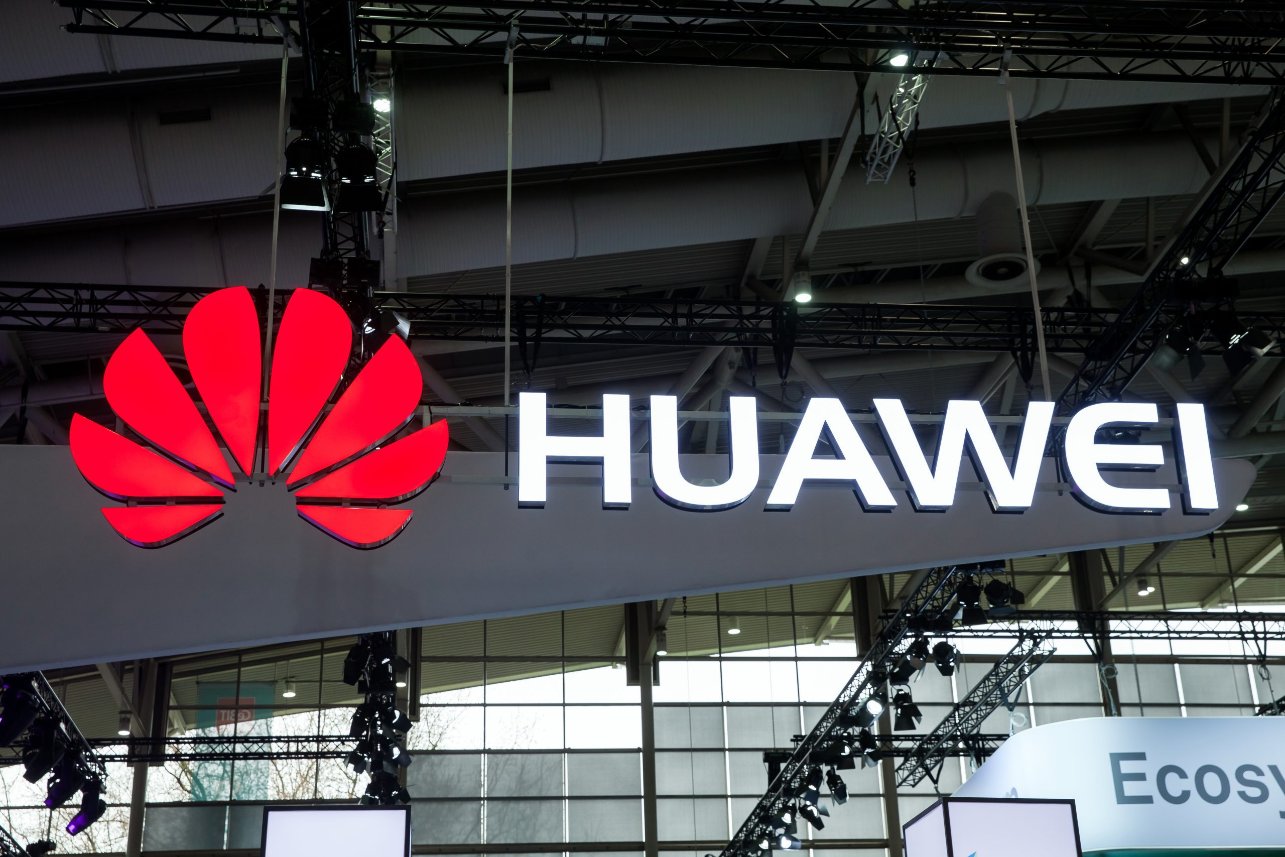 Huawei launches in-building 5G at Istanbul's new airport