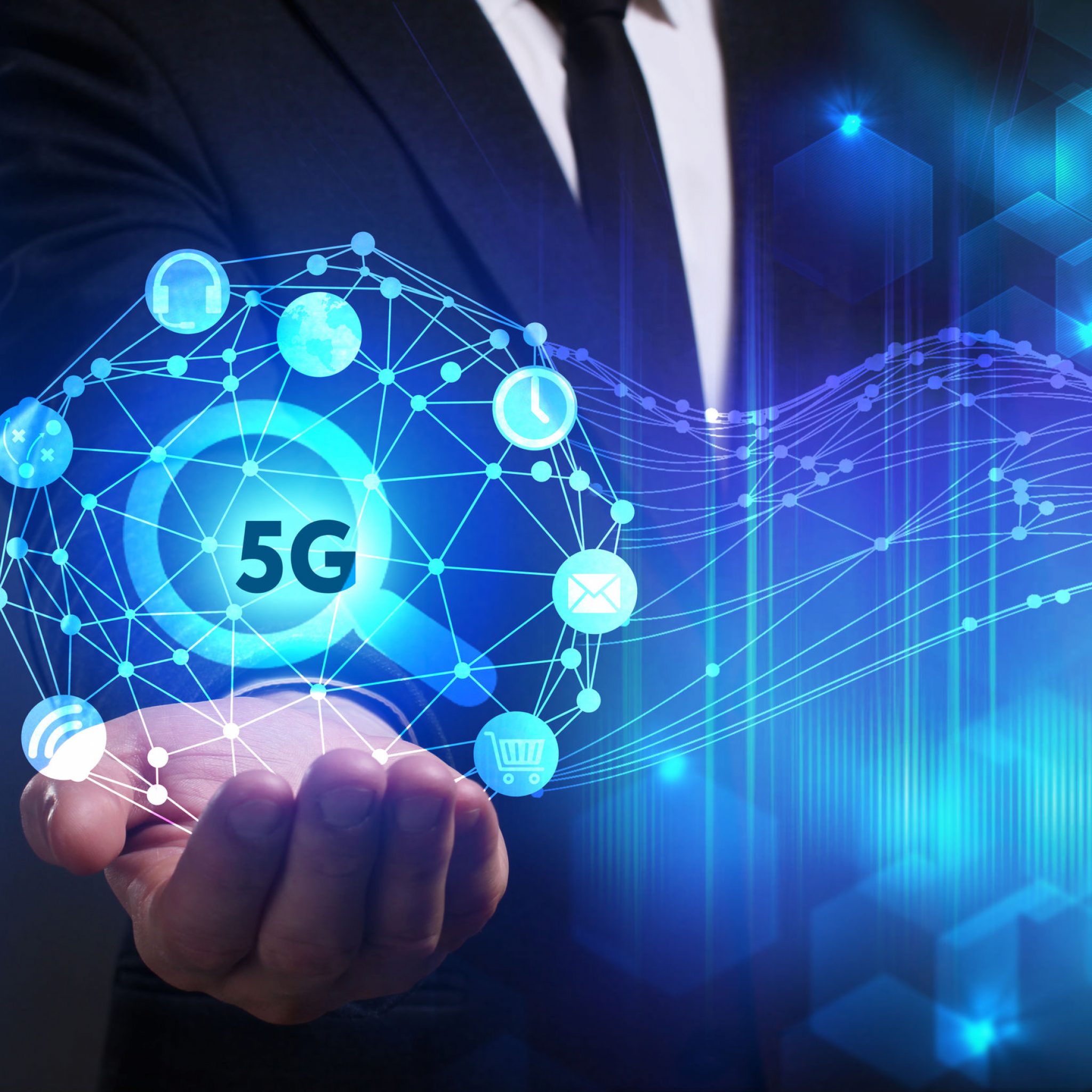 Chinese carriers pursue sharing 5G networks to address costs, weak market