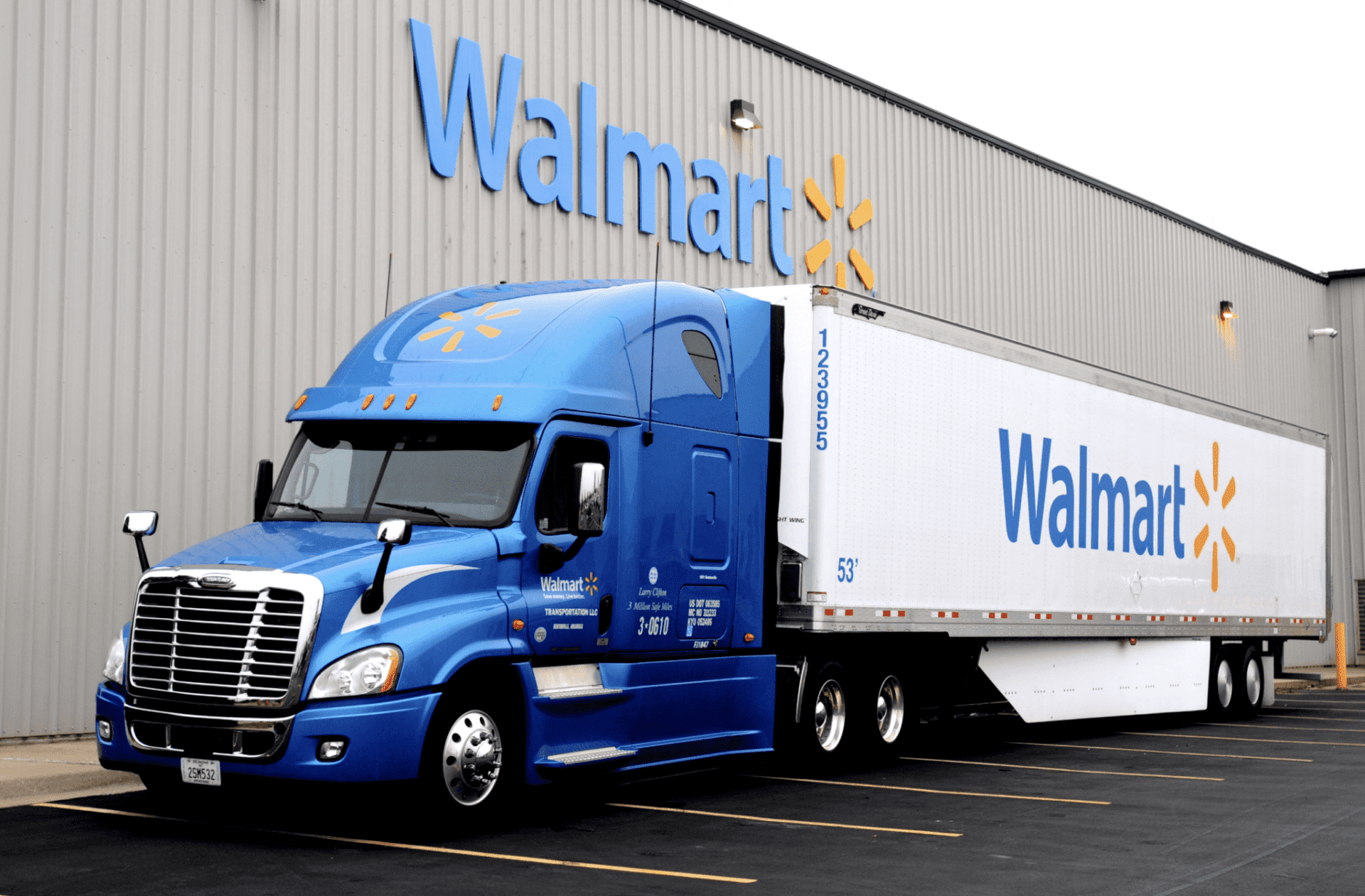 Walmart Canada pumps $3.5bn into IoT, AI, blockchain in smart logistics ...
