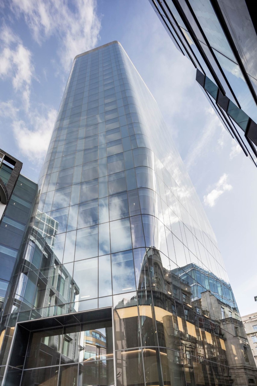 London?s Angel Court offers indoor coverage via small cells, DAS