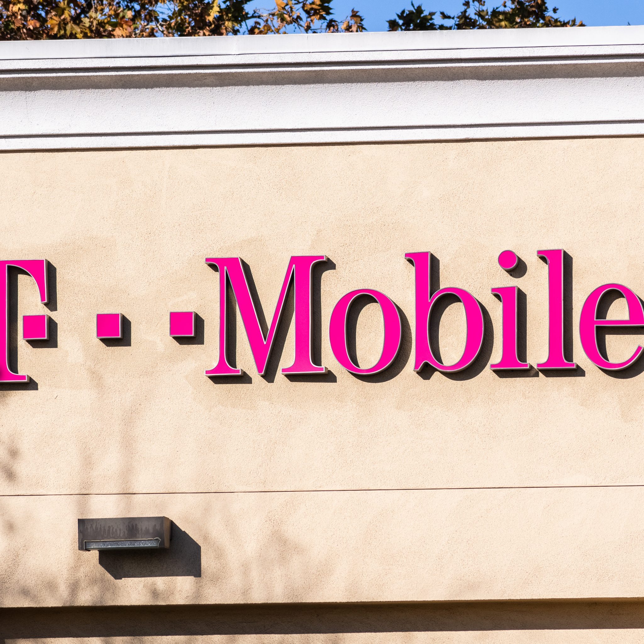 T-Mobile US launches Voice Over 5G, advancing SA 5G capabilities