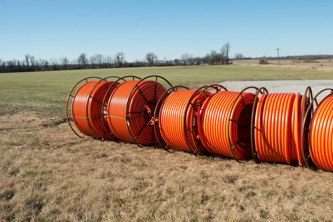 Corning building new fiber plant on AT&T commitment