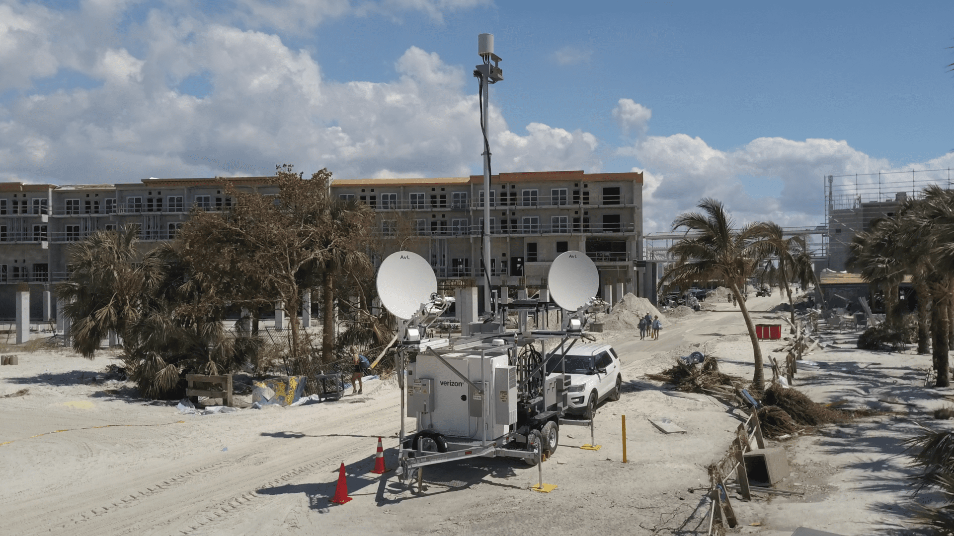 Network operators work to get Florida, S. Carolina sites back online ...