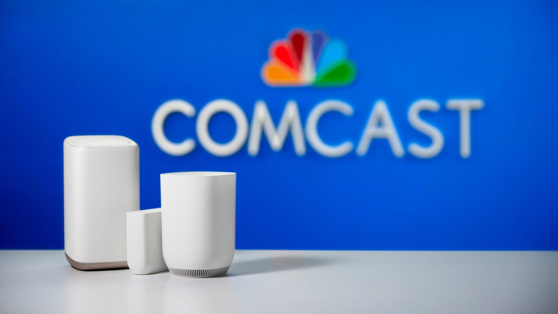 Comcast debuts Verizon-backed 'Storm-Ready Wi-Fi' with cellular ...