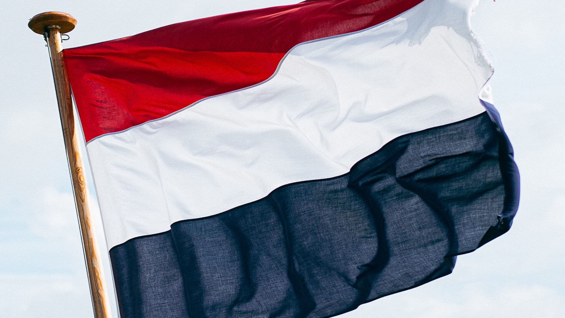 Netherlands opens 3.6 GHz band for private 5G