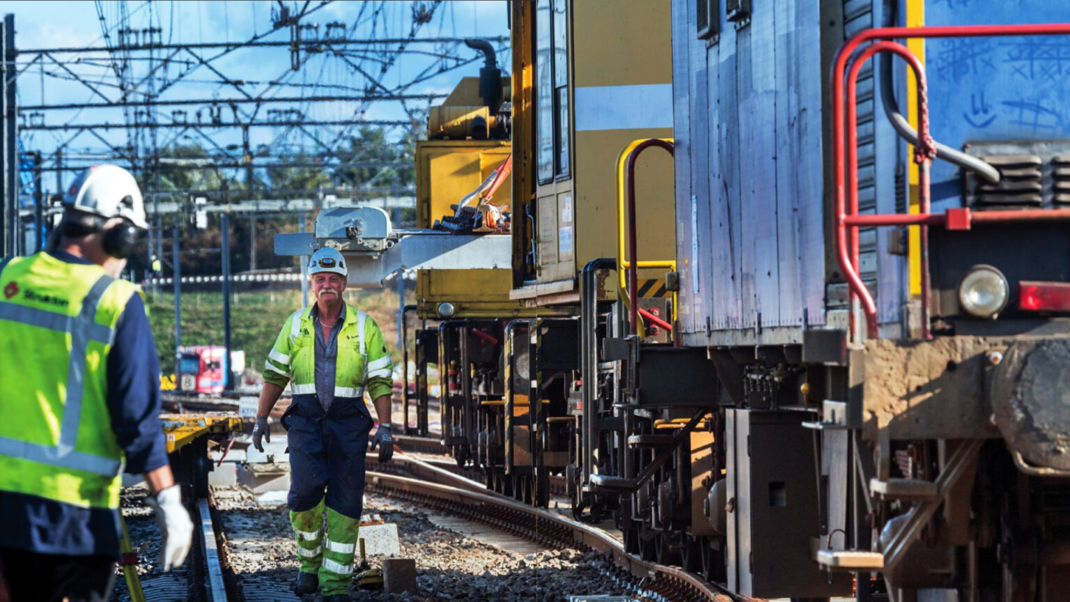 Three more private 5G projects – Indian refinery, Dutch railway ...